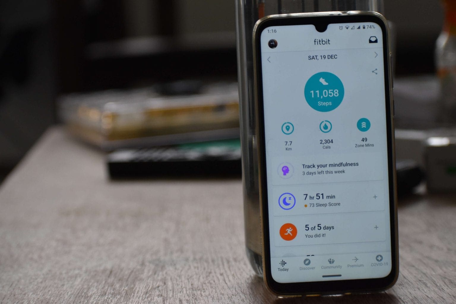 Fitbit vs Apple Watch: The Best Wearable Fitness Tracker For You