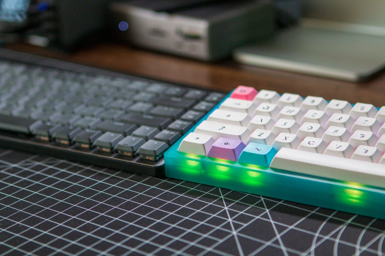 Logitech MX Mechanical Mini Keyboard Review: Almost The Perfect Low ...