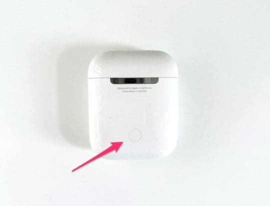 AirPods Aren’t Automatically Switching Between Devices – 9 Fixes - AppleToolBox