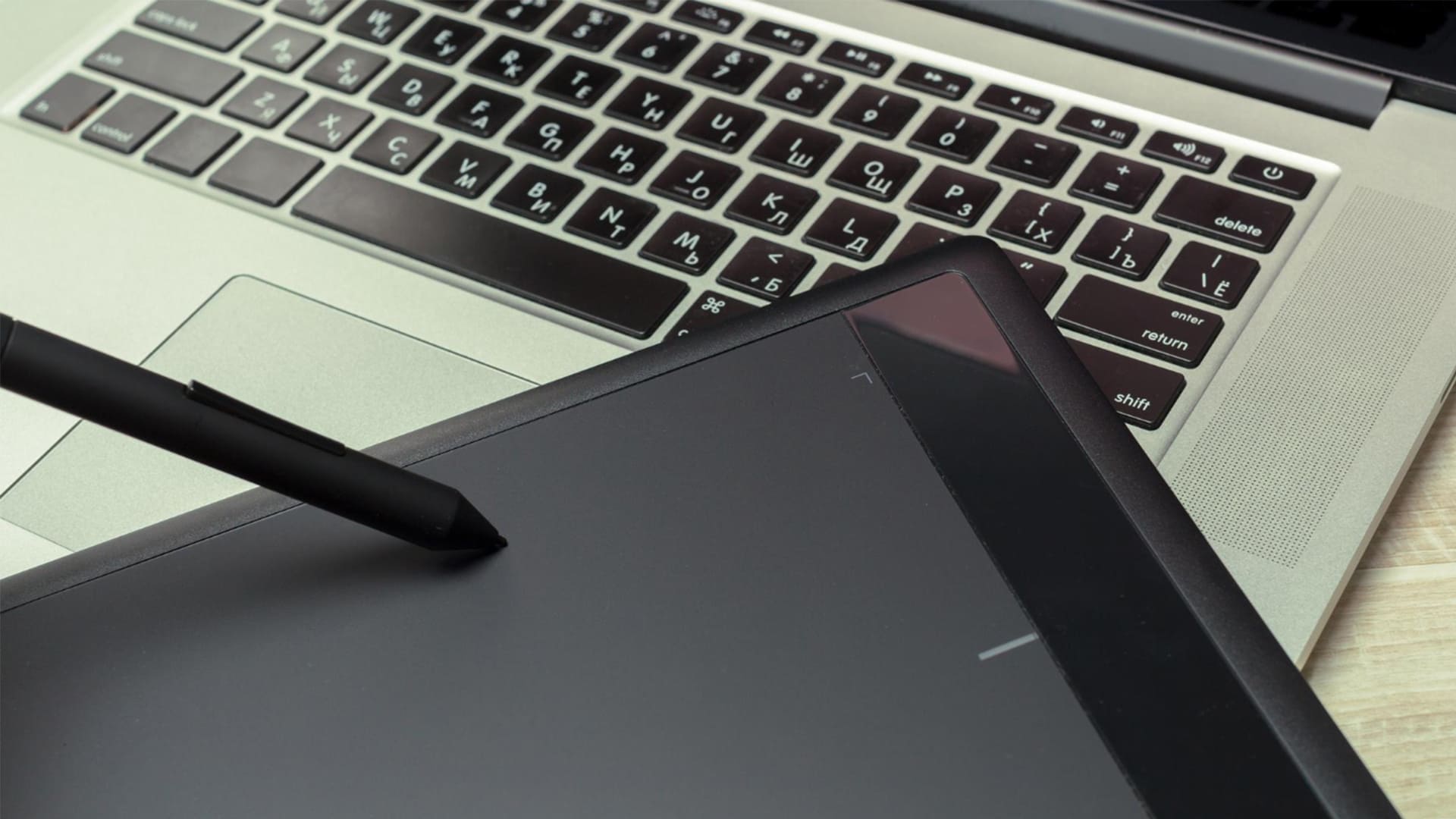 How to Connect Apple Pencil to Windows - AppleToolBox